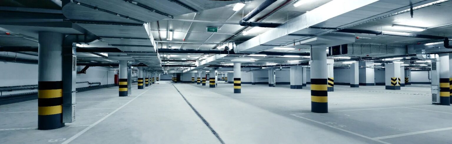 AMESIS GARAGE SOUS-SOL AVEC BUNKER | AMESIS BUILDING®2012-2026 ...